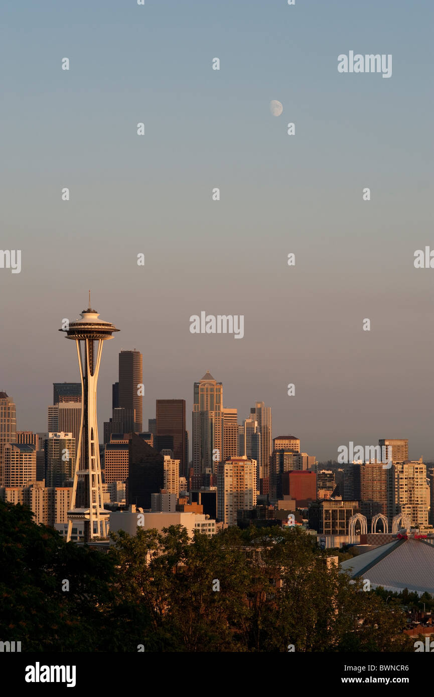 Retro image of Seattle skyline with Mount Rainier in background on a ...