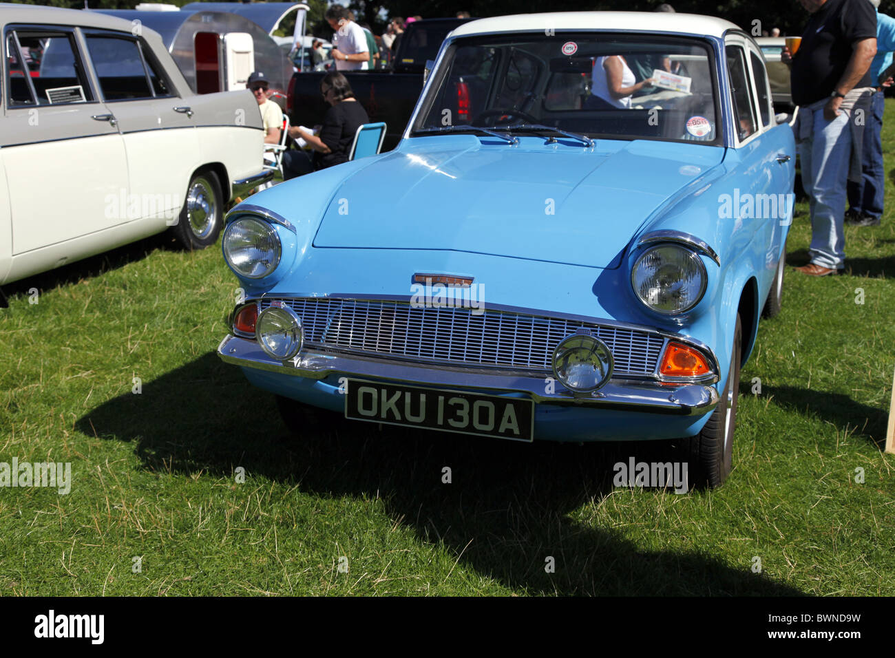 Ford anglia blue hi-res stock photography and images - Alamy
