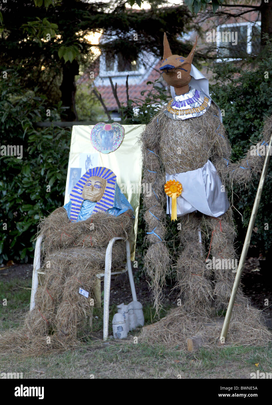 EGYPTIAN MUMMY SCARECROWS MUSTON NORTH YORKSHIRE MUSTON NORTH YORKSHIRE ...