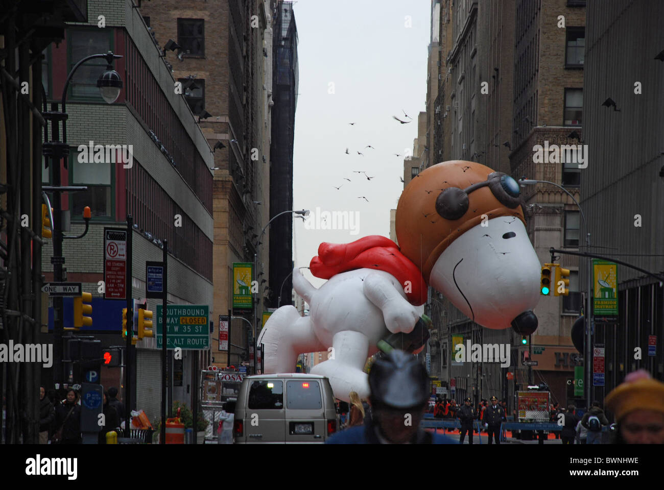 Balloon watching at 2010 Macy's Thanksgiving Day Parade, New York City ...