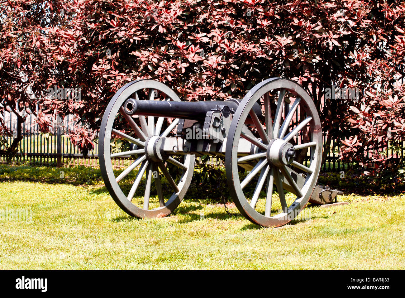 Civil war cannons in the National Cemetery Gettysburg Pennsylvania PA ...