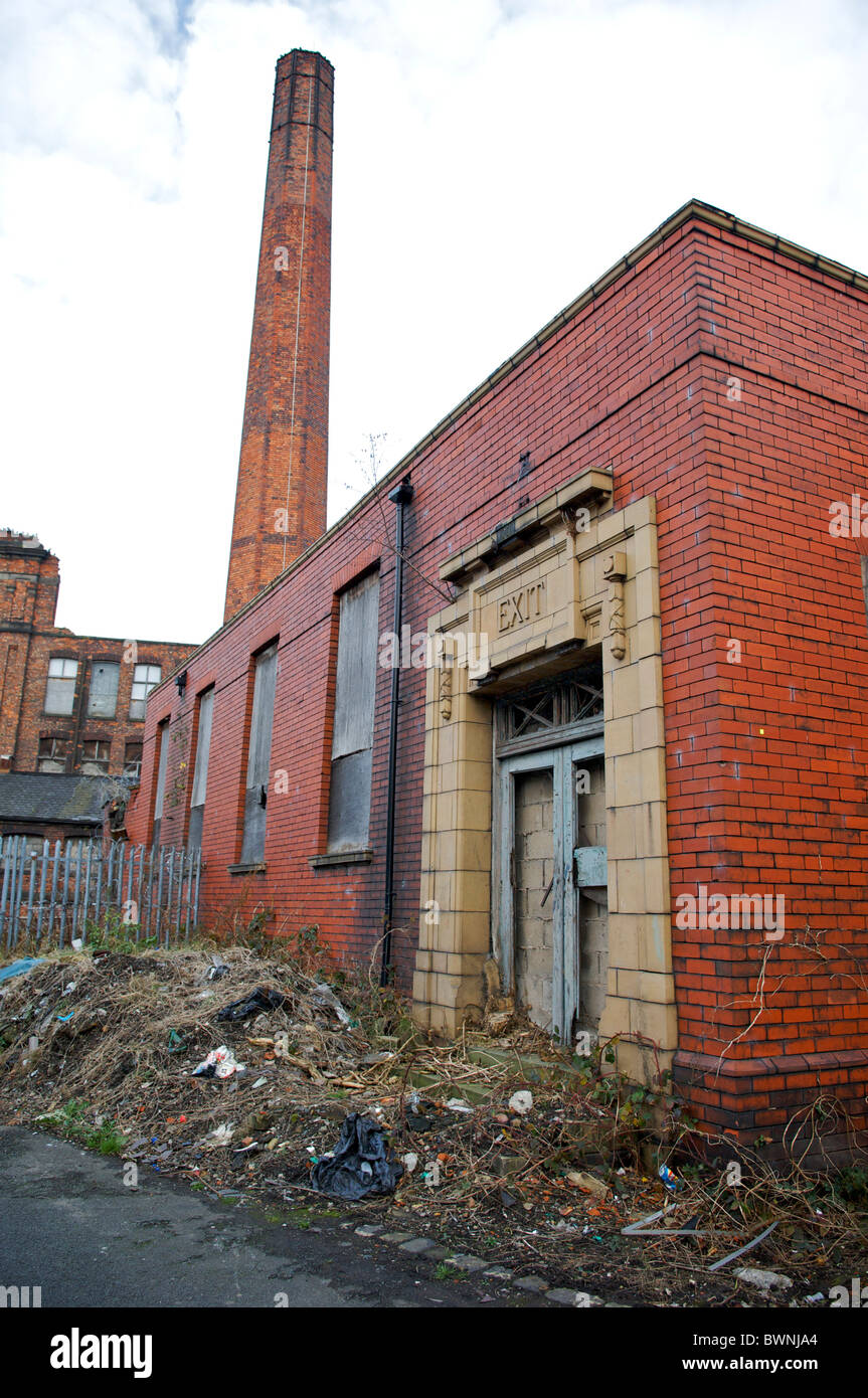 Abandoned cotton mill hi-res stock photography and images - Alamy