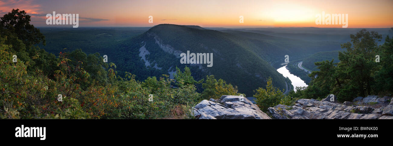 Delaware river valley hi-res stock photography and images - Alamy