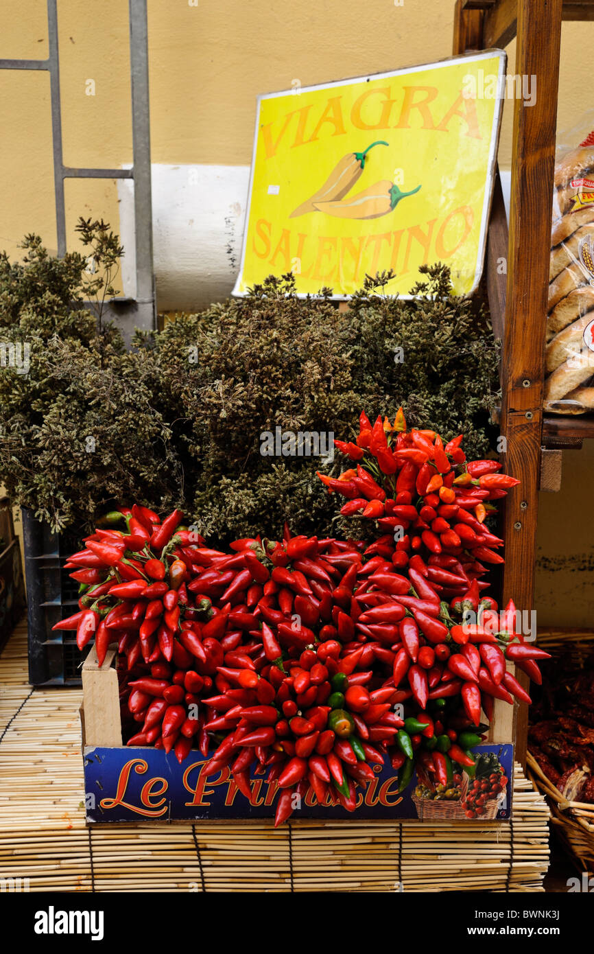 Chilli peppers for sale at market hi-res stock photography and images ...