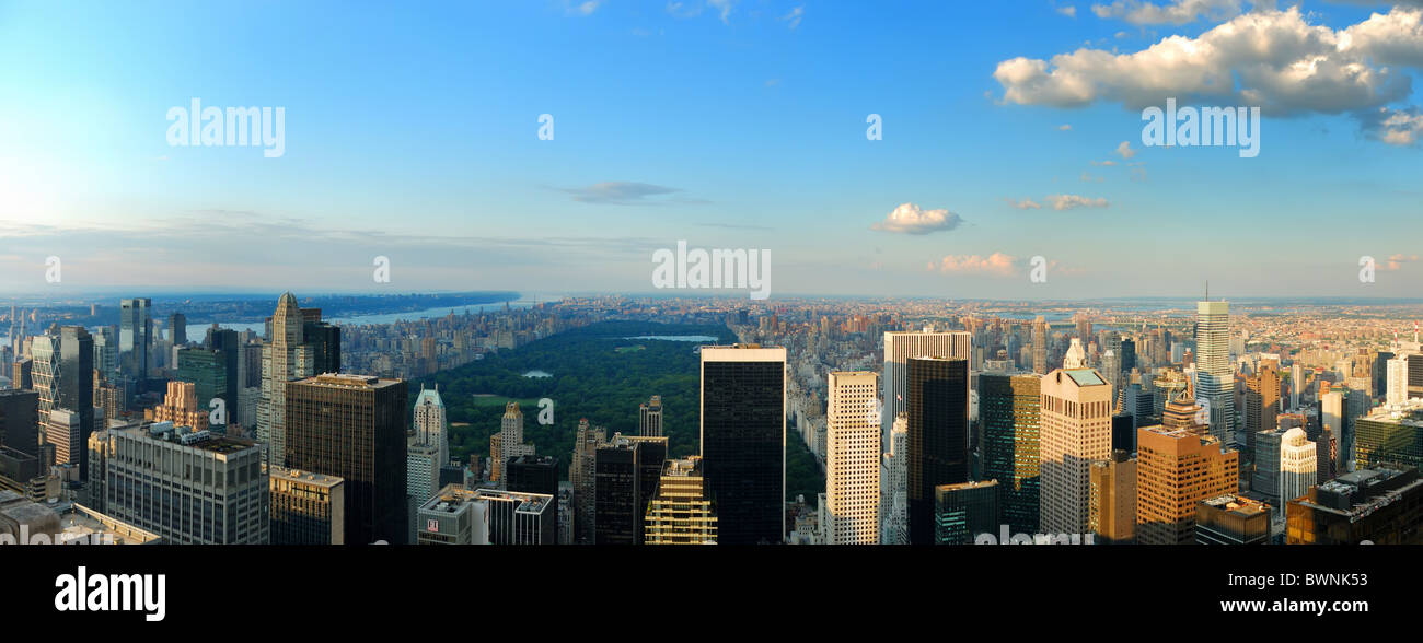 New York City skyline panorama with central park. Manhattan aerial view ...