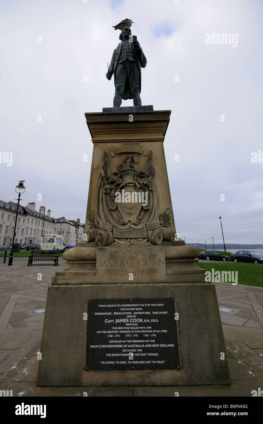 Captain James Cook Statue at Whitby in North Yorkshire Stock Photo - Alamy