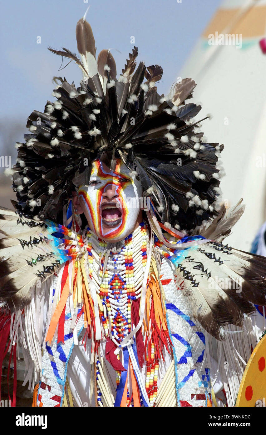 CANADIAN PLAINS INDIAN IN CEREMONY AT WANUSKEWIN HERITAGE PARK ...