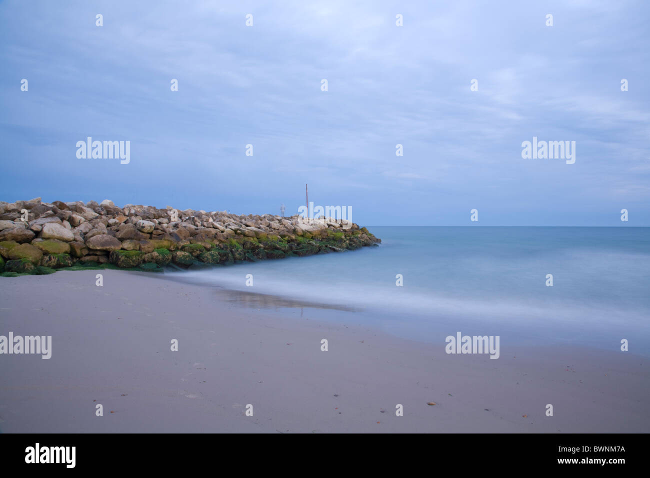 Highcliffe beach england hi-res stock photography and images - Alamy