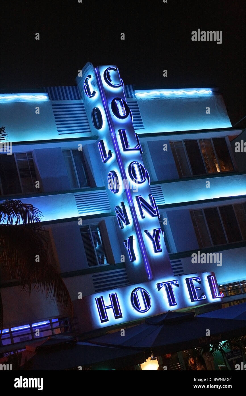 Colony Hotel at night , Ocean Drive, South Beach, Miami, Florida Stock ...