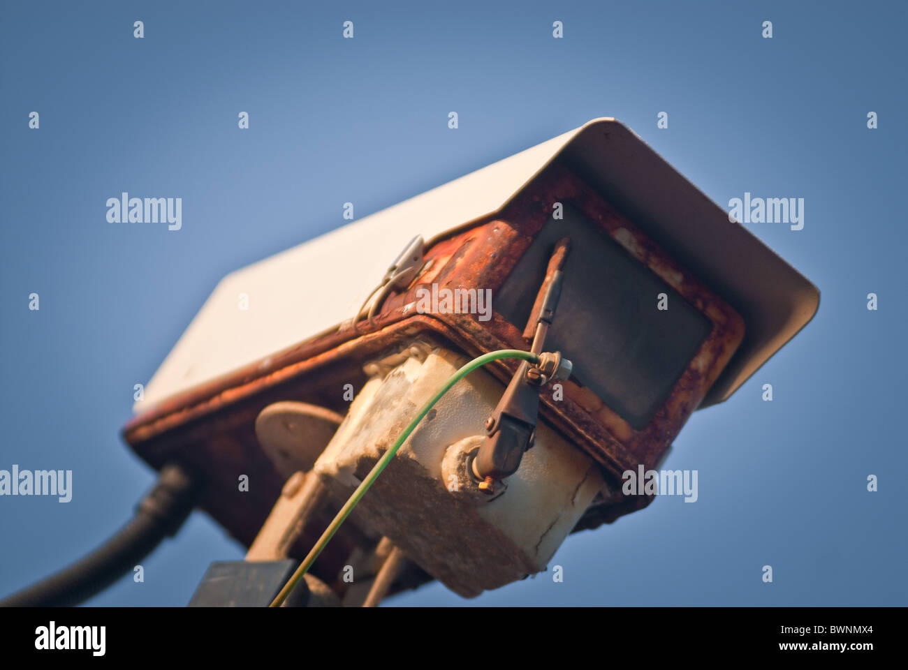 Rusty surveillance camera Stock Photo - Alamy