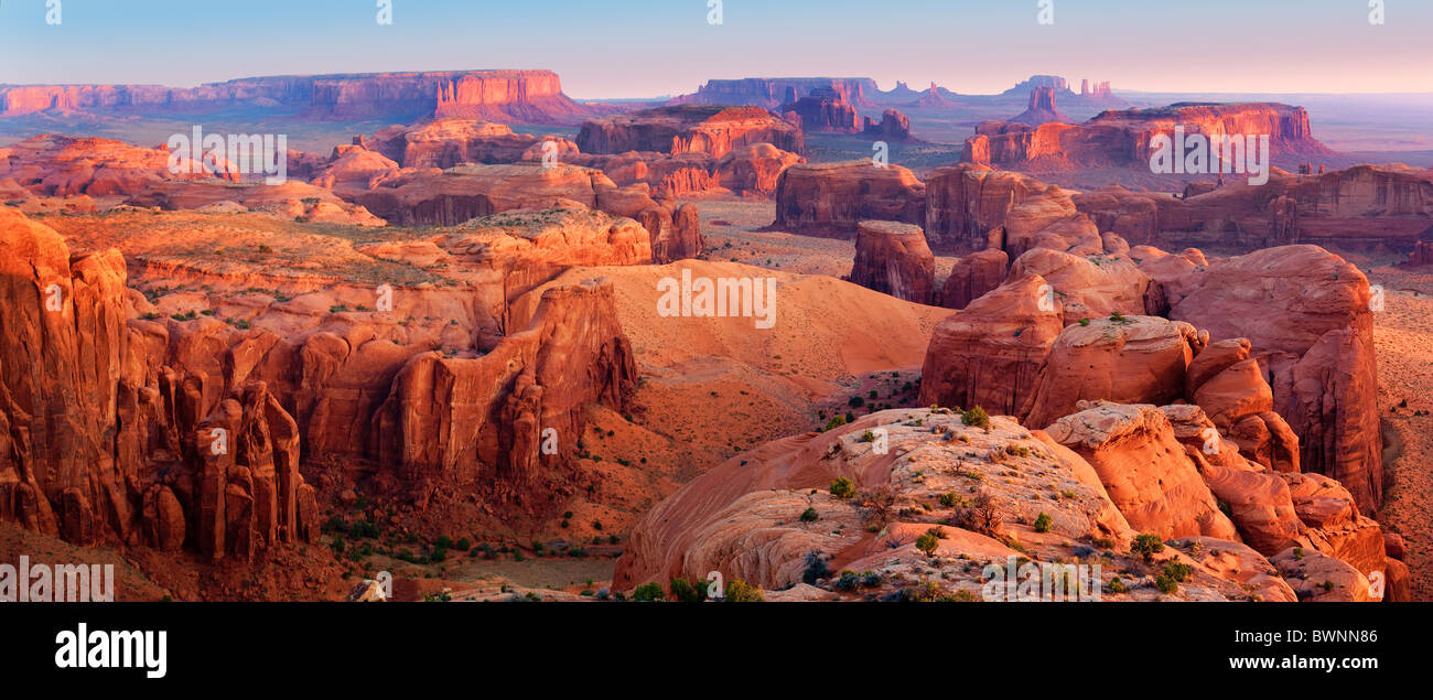 First light over Monument Valley from atop Hunt's Mesa Stock Photo - Alamy