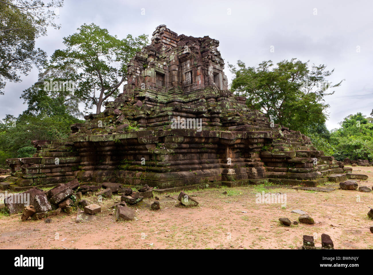 Preah Pithu X. Ruins at archaeological site. Angkor Thom, UNESCO World ...