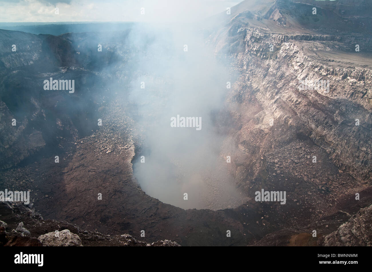 Masaya volcano hi-res stock photography and images - Alamy