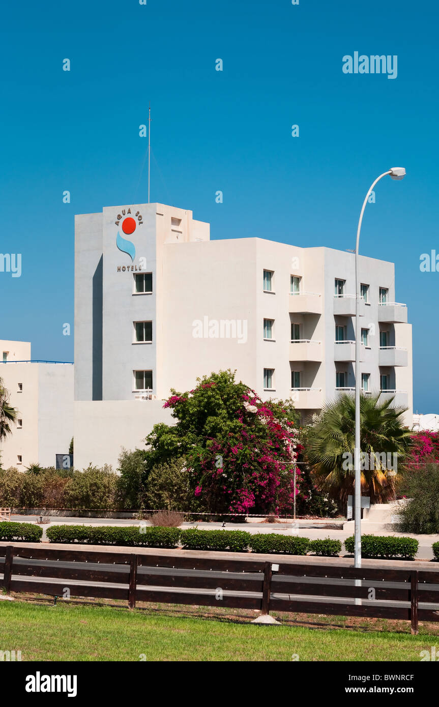 Aqua sol hi-res stock photography and images - Alamy