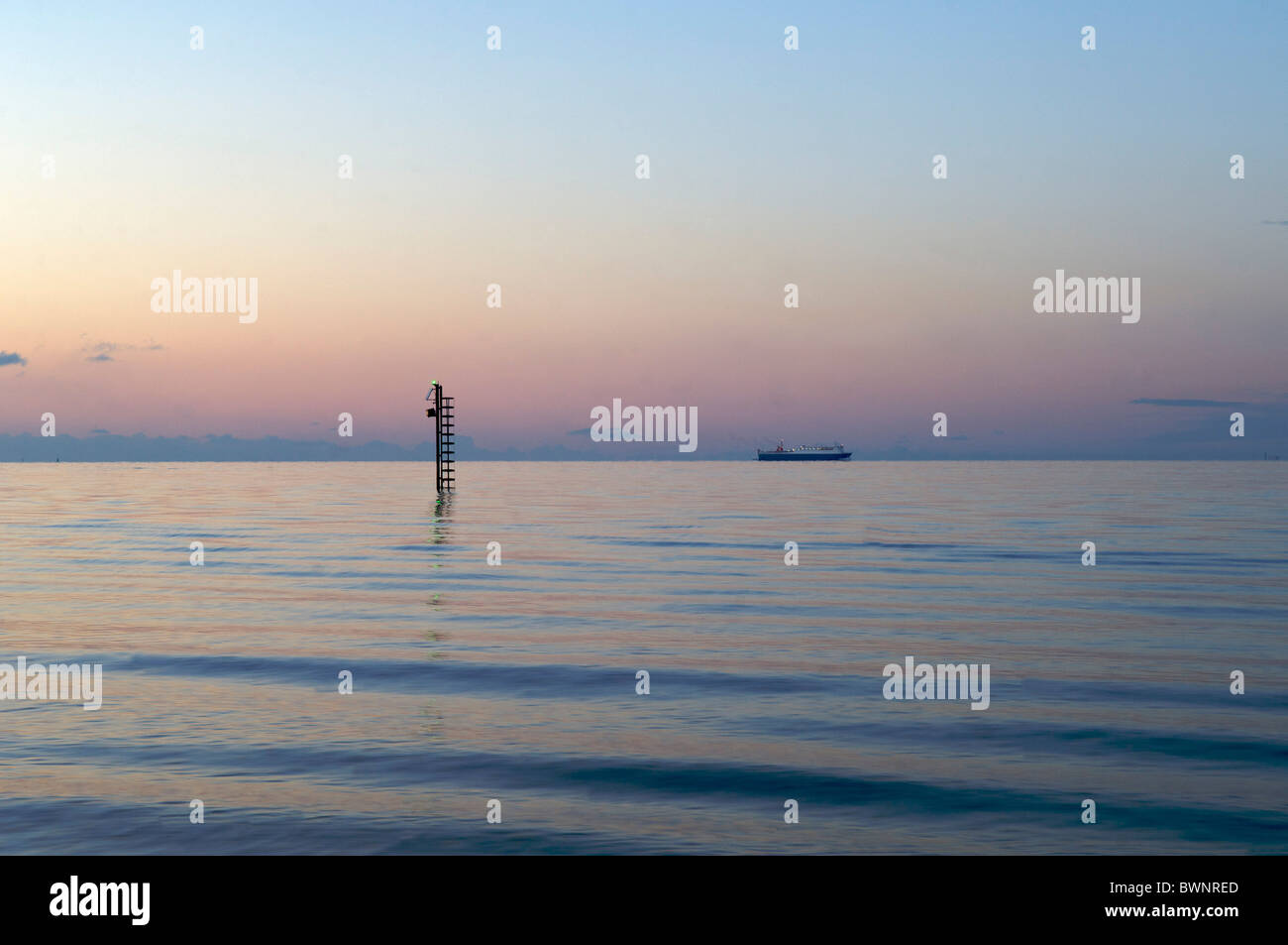 Light pole ladder hi-res stock photography and images - Alamy