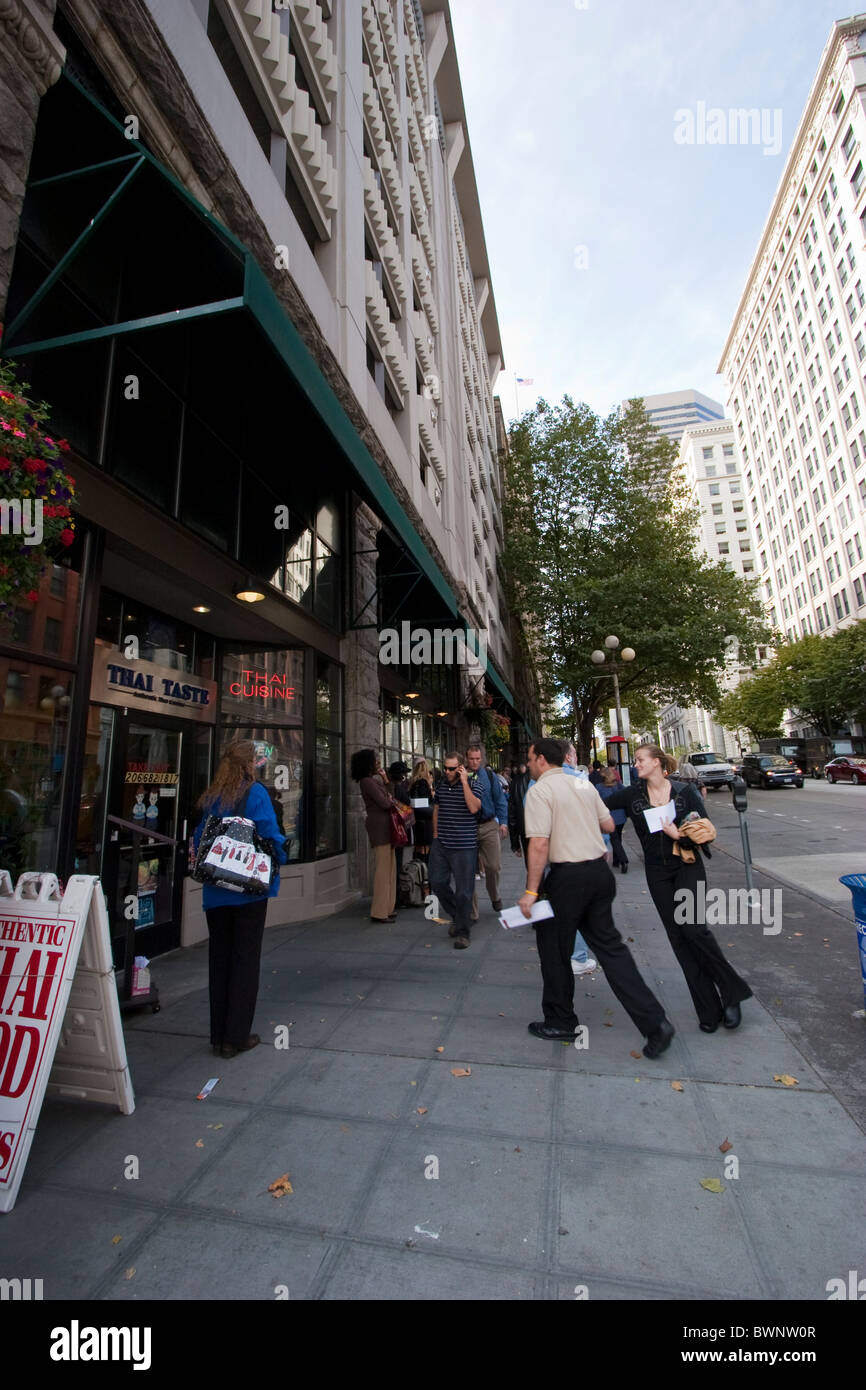 Seattle Stree Scene Wallpaper