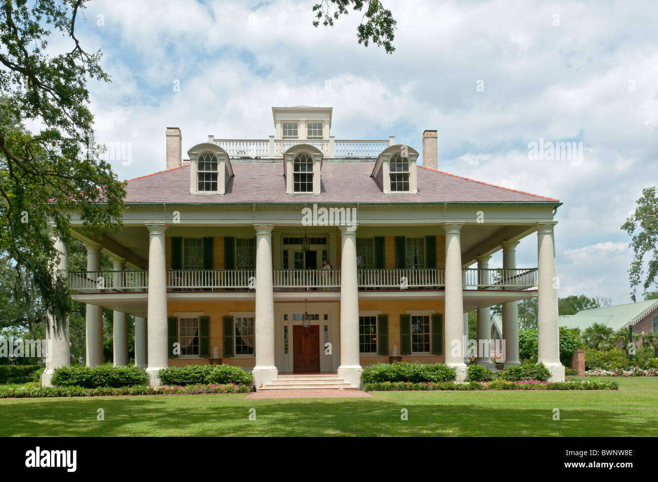 Louisiana, Darrow, Houmas House Plantation and Gardens, Greek Revival ...