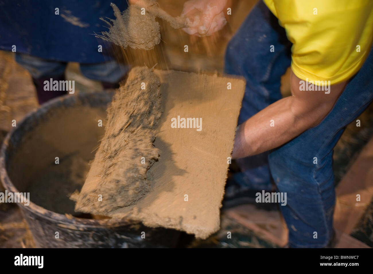 Mud and straw walls hi-res stock photography and images - Alamy