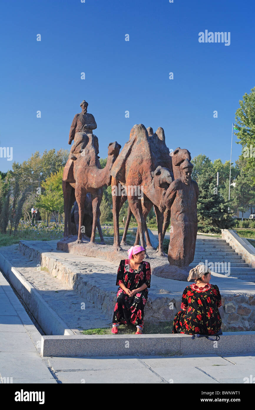 Silk Road Monument The Silk Road | Smithsonian Journeys