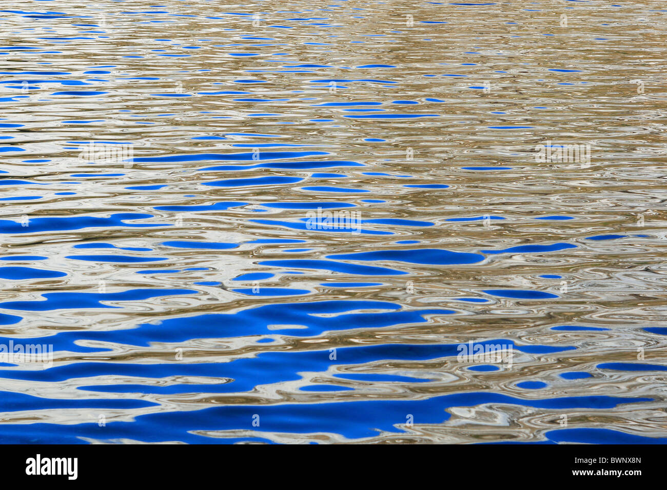 Engstlensee lake hi-res stock photography and images - Alamy