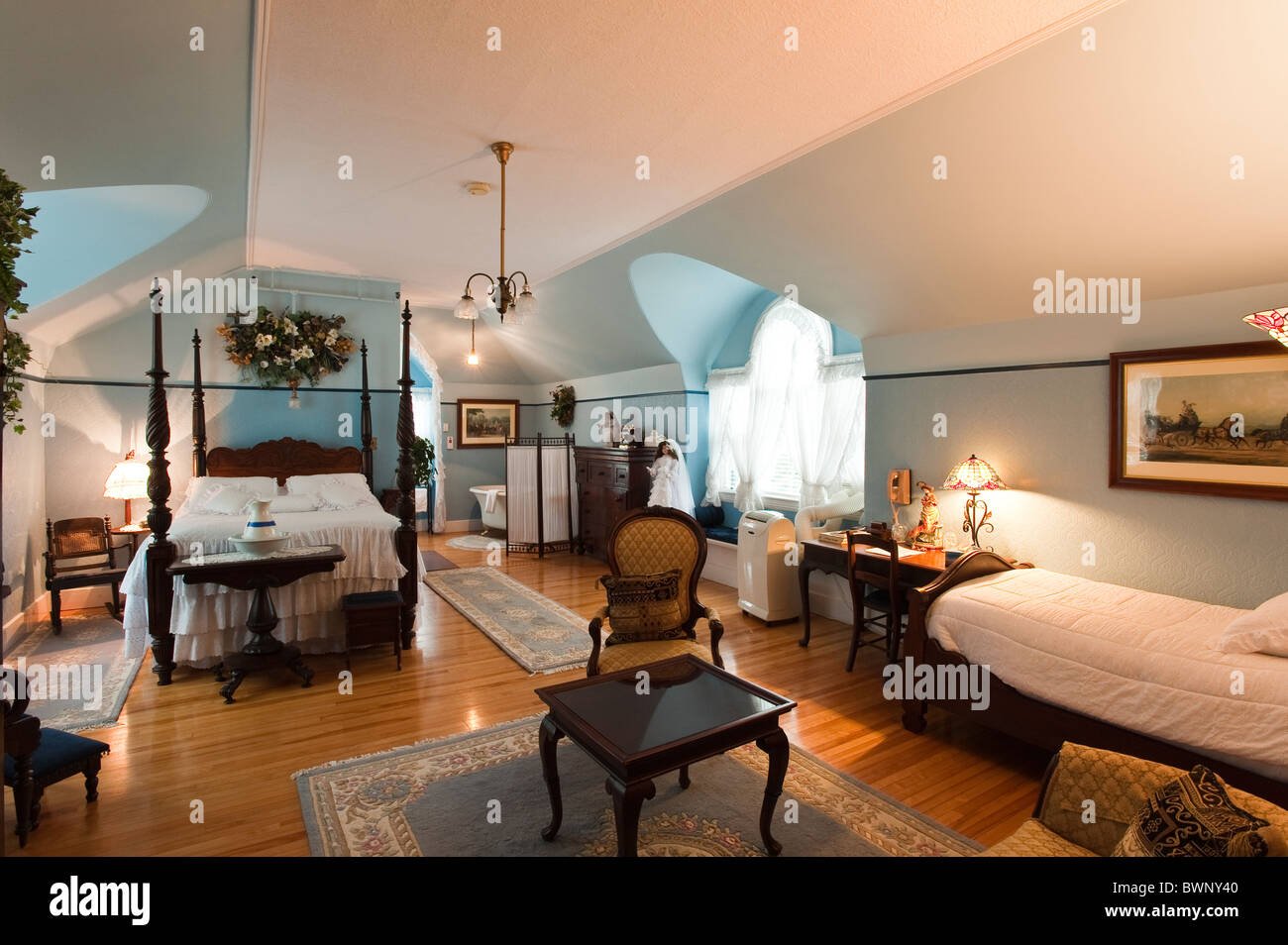 Antique decor at the Marshlands Inn (B & B), Sackville, New Brunswick ...