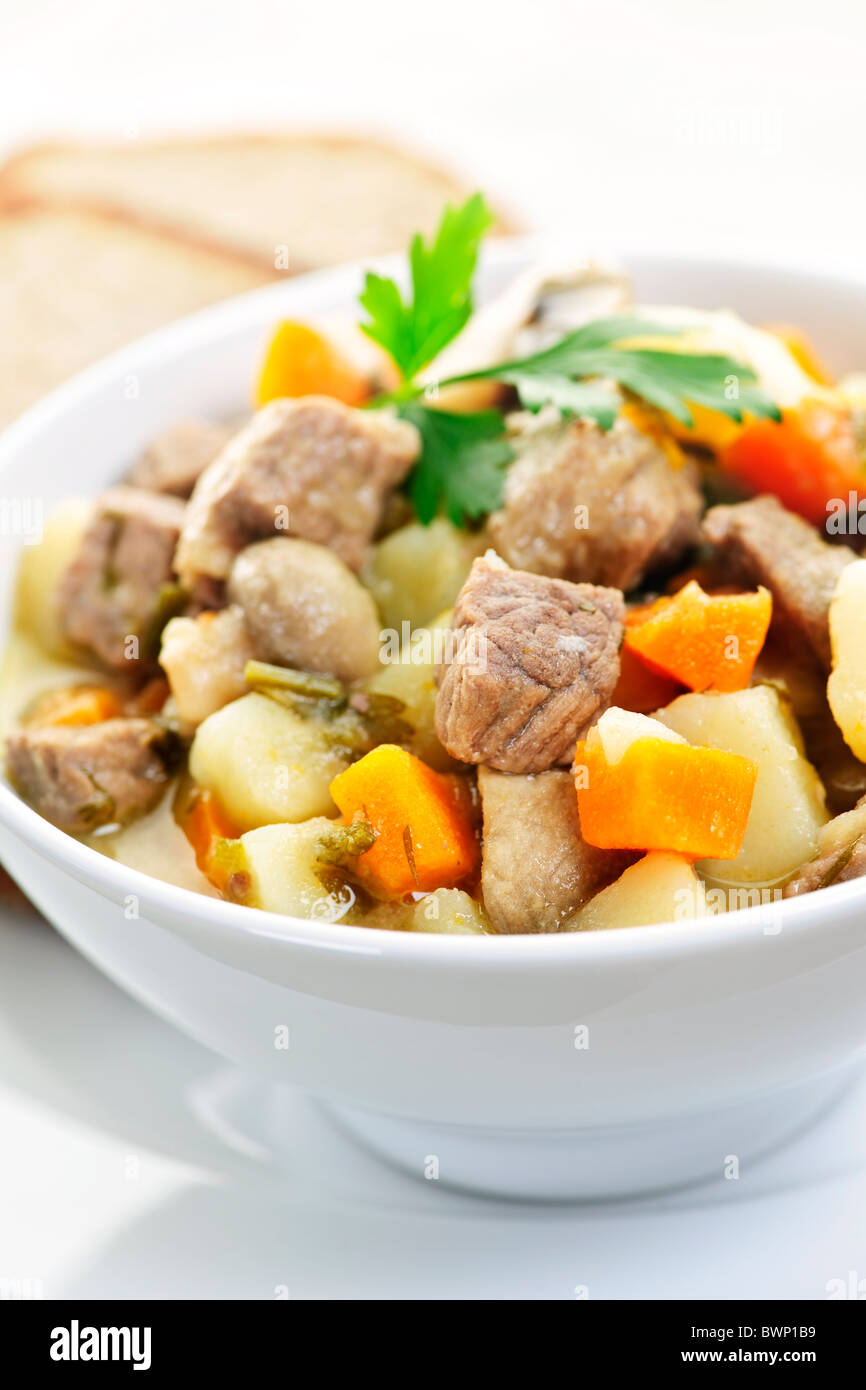 Beef stew and bread hi-res stock photography and images - Alamy