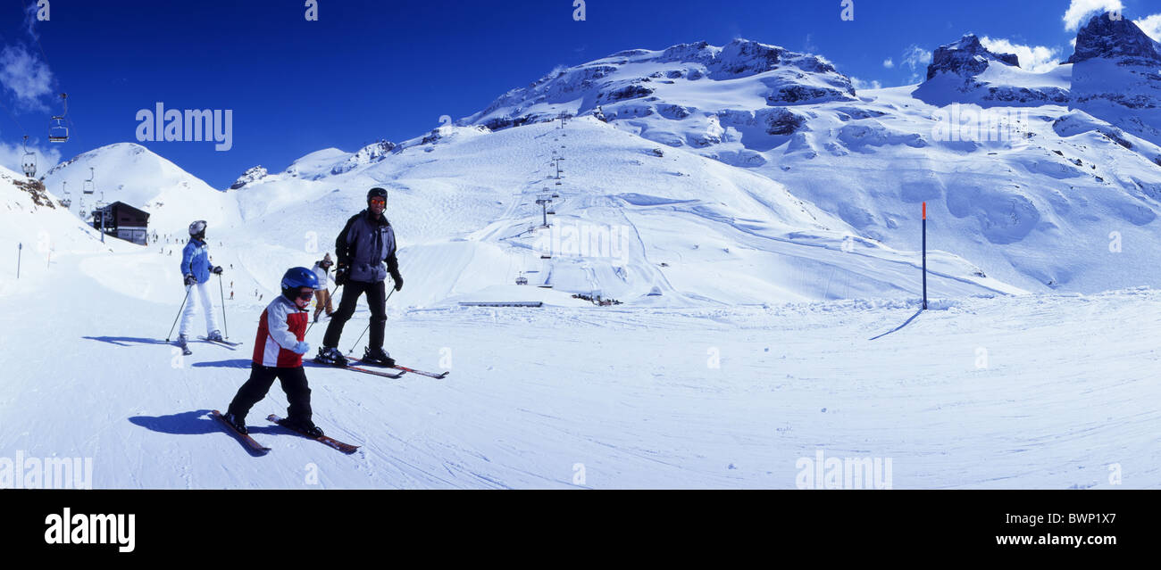 Engelberg ski slope hi-res stock photography and images - Alamy