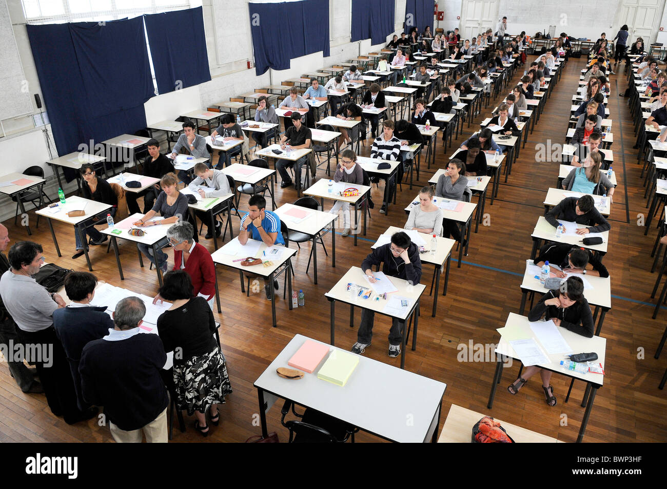High school diploma hi-res stock photography and images - Alamy