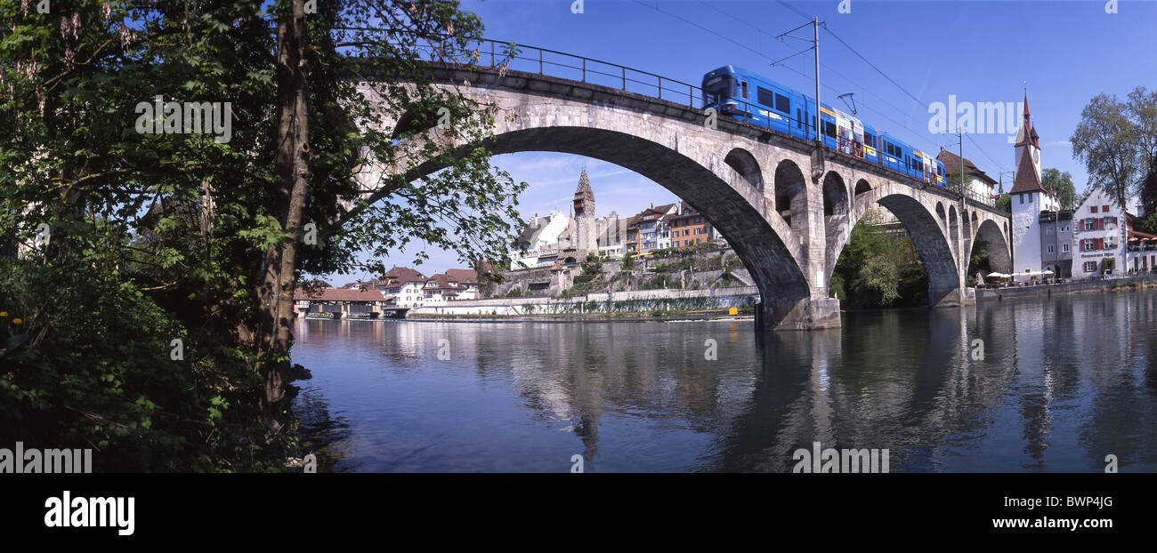 Reuss with reuss bridge and railway hi-res stock photography and images ...