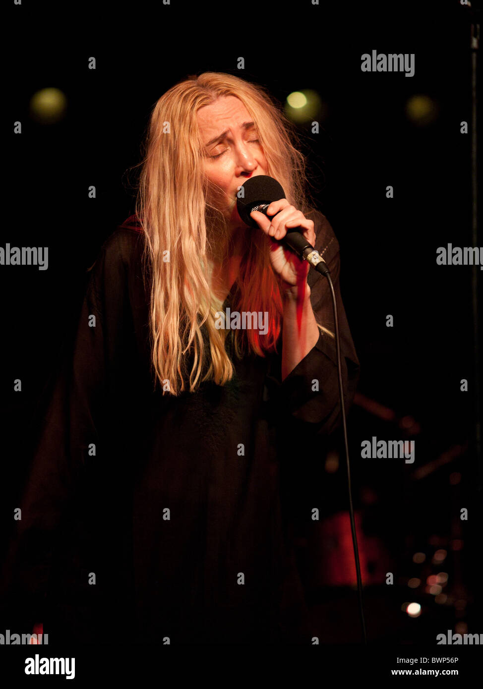Jarboe performing on 11 April 2010 at The Diesel Club in Budapest ...
