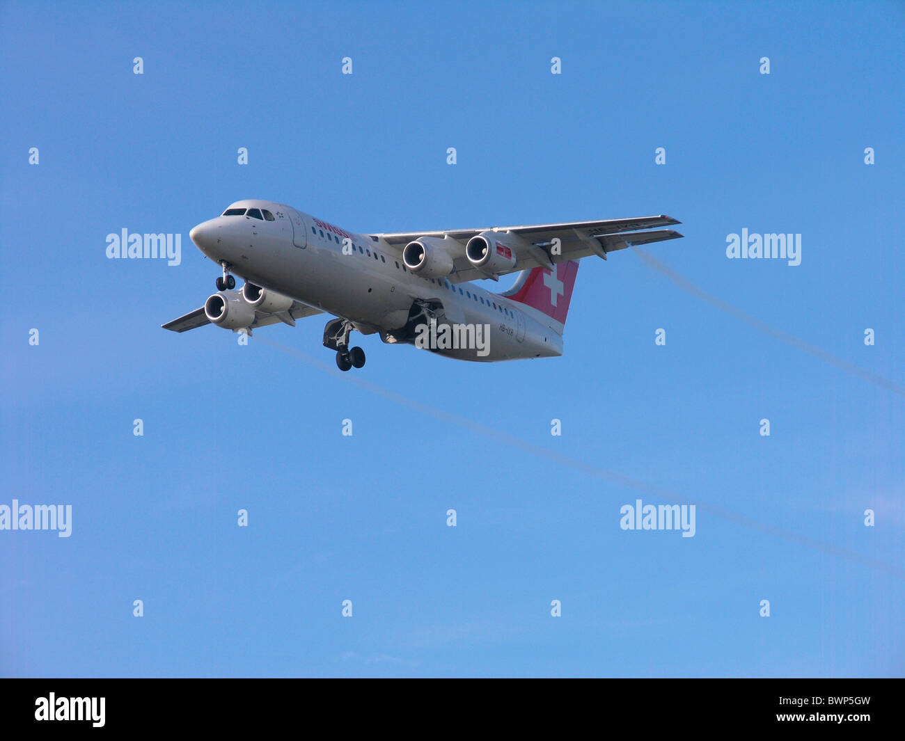 Swiss avro rj100 hi-res stock photography and images - Alamy