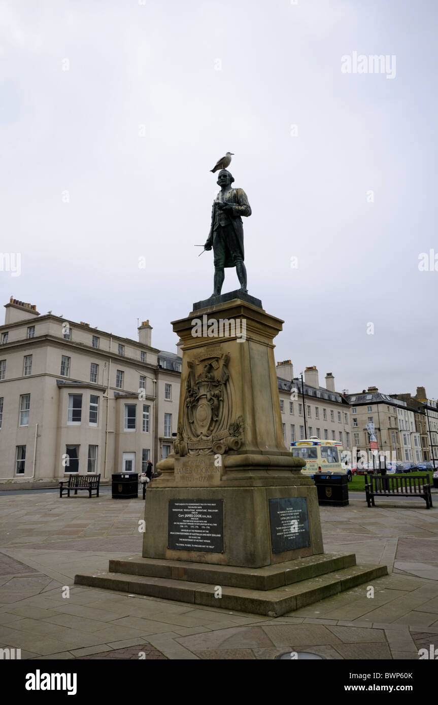 Captain James Cook Statue at Whitby in North Yorkshire Stock Photo - Alamy