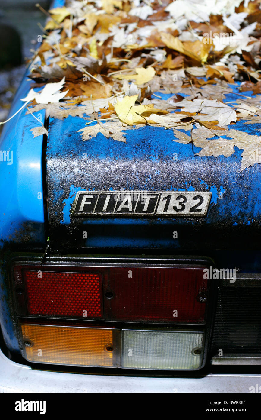 Abandoned fiat hi-res stock photography and images - Alamy