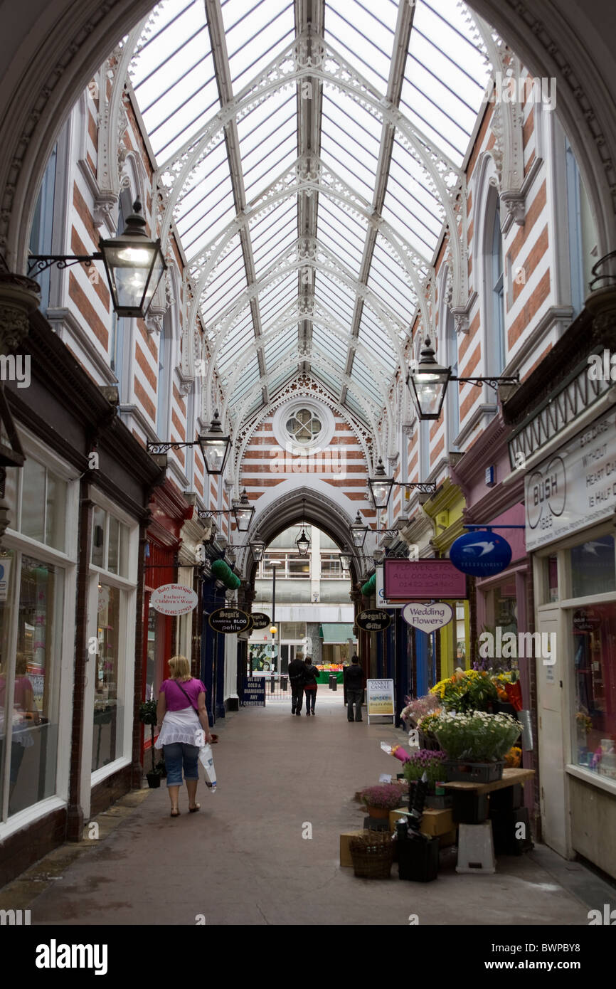 Paragon Shopping Arcade Hull Stock Photo - Alamy