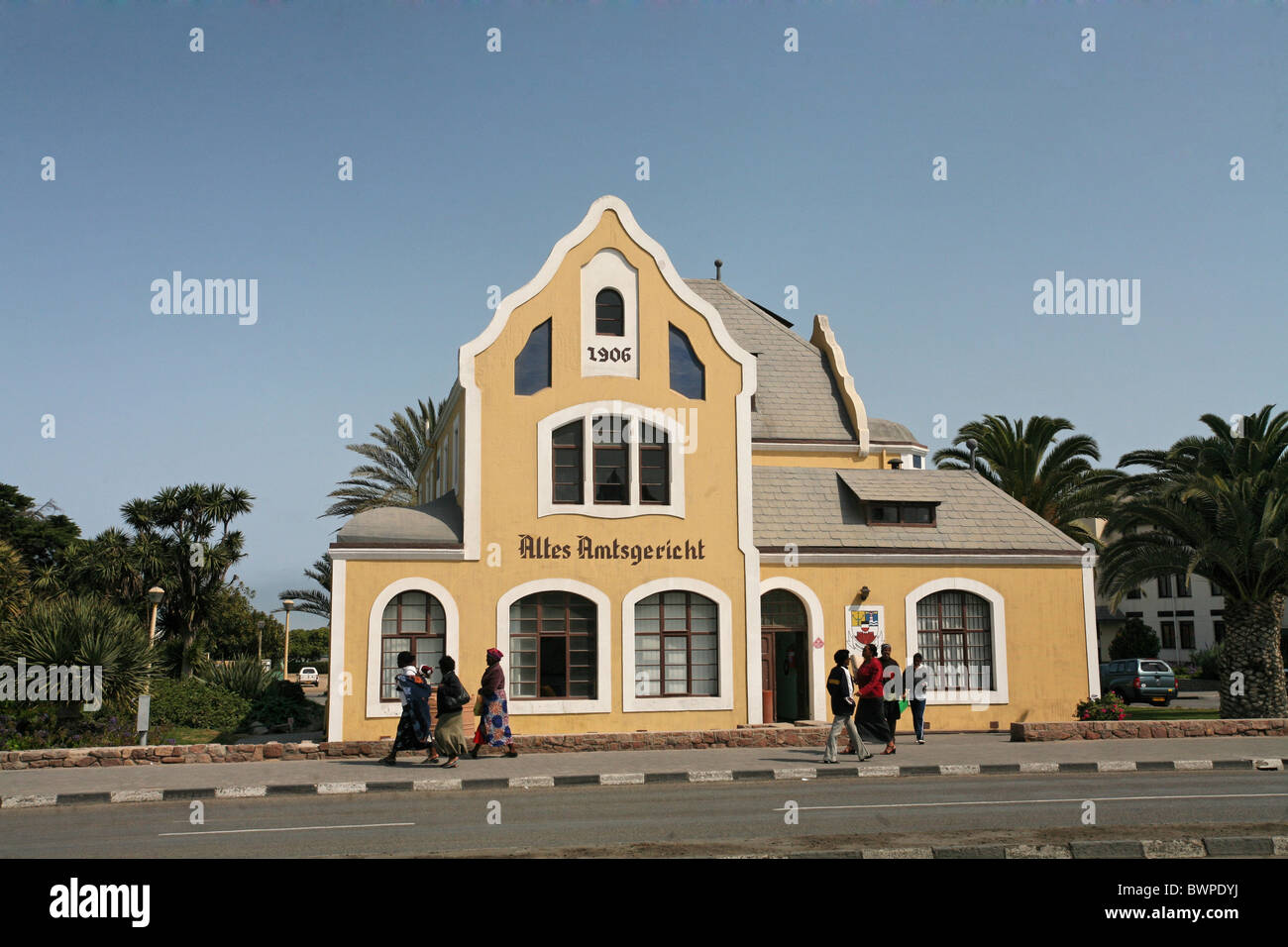 The old court hi-res stock photography and images - Alamy