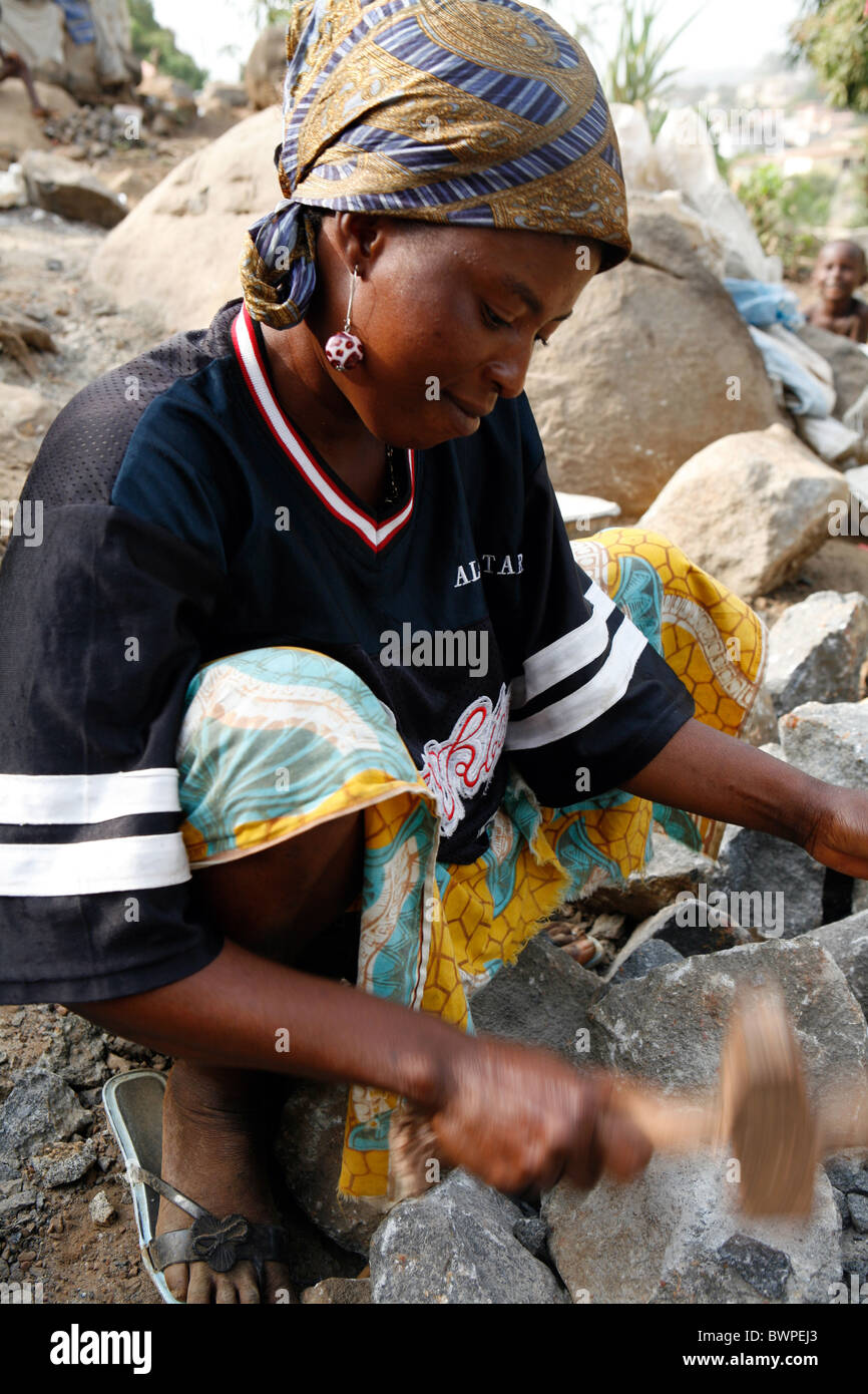 Breaking stones hi-res stock photography and images - Alamy