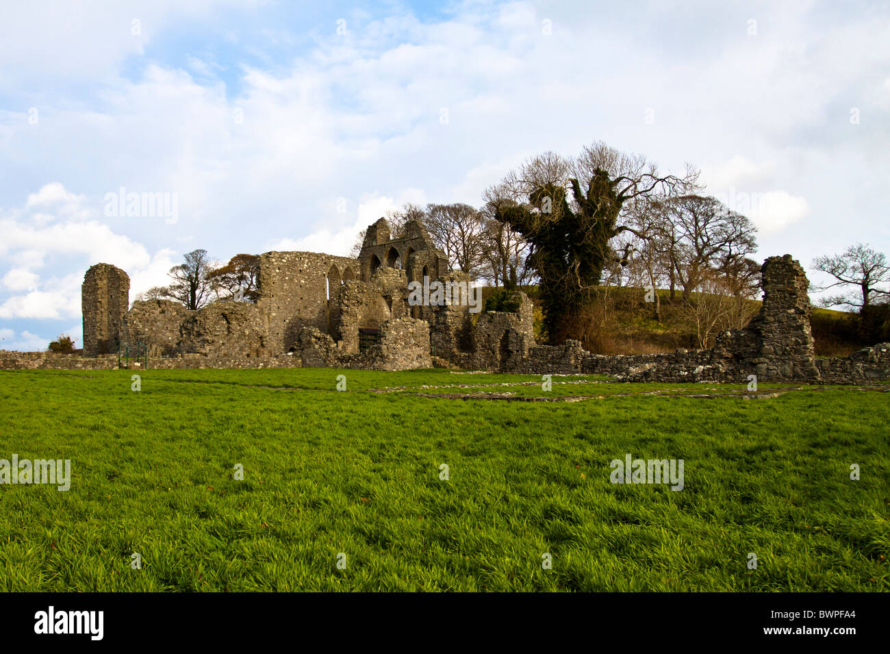 Inch abbey hi-res stock photography and images - Alamy