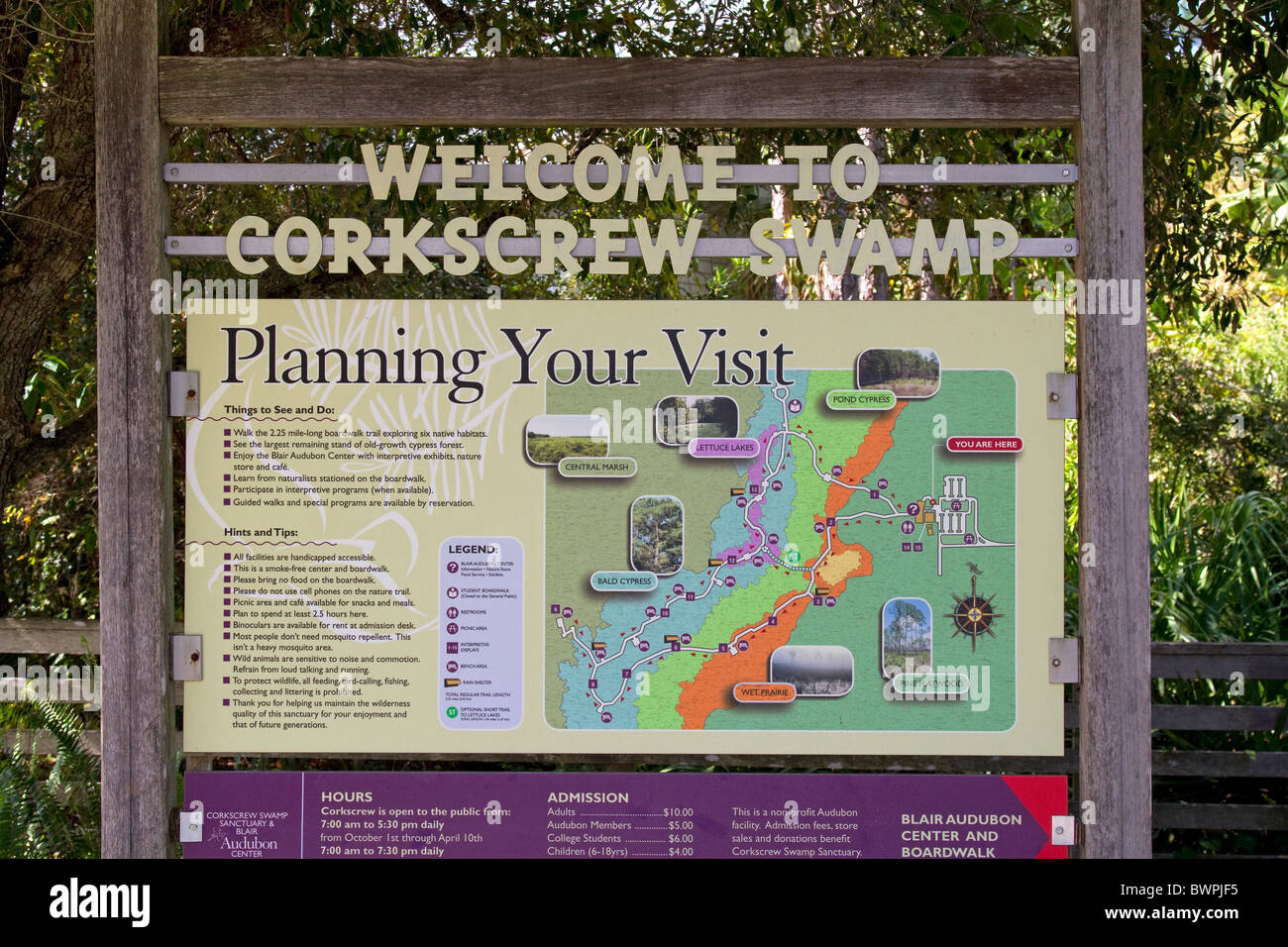 Florida everglades park entrance. Corkscrew Swamp entrance sign Stock ...