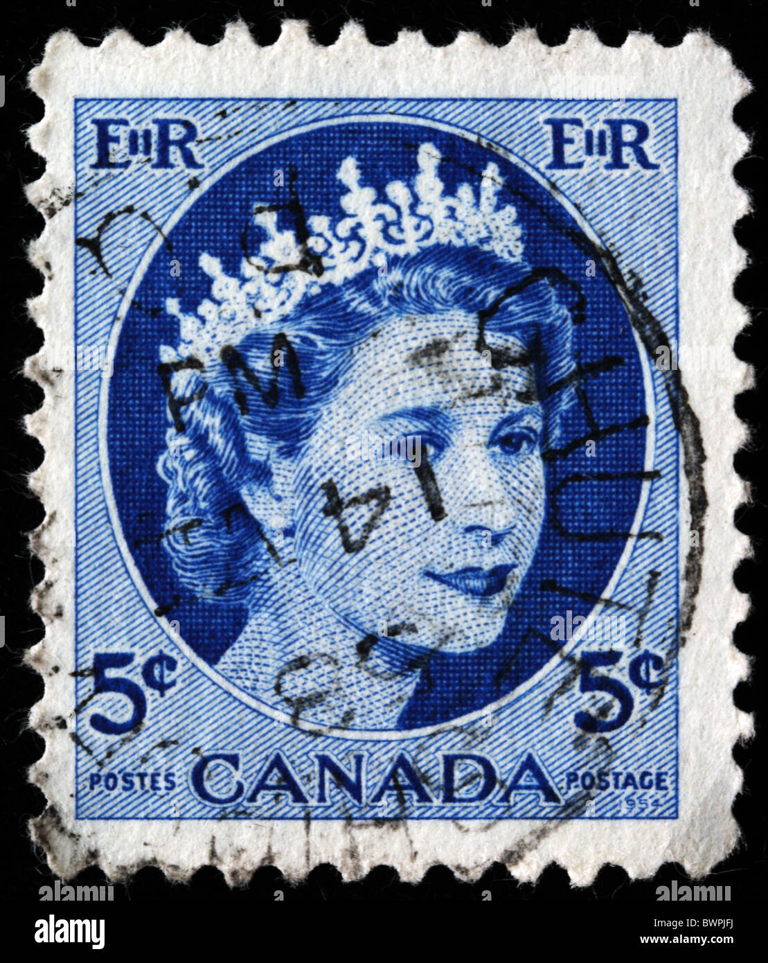 CANADA - CIRCA 1954: A stamp printed in Canada shows Queen Elizabeth II ...