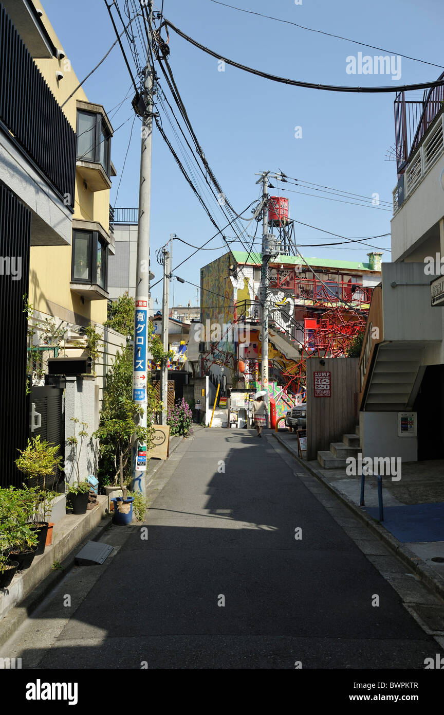 Small street in Harajuku, Tokyo, Japan Stock Photo - Alamy