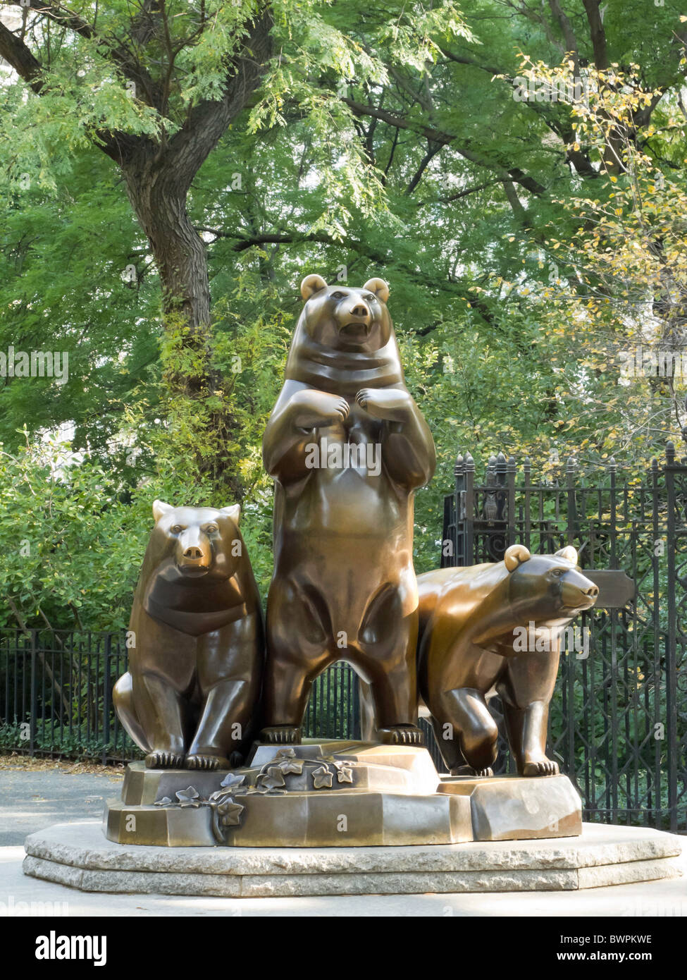 Polar Bear Sculptures Central Park at Kai Chuter blog