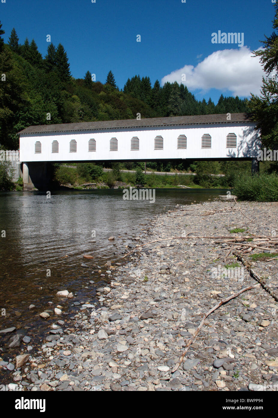 A traditional covered bridge in Oregon, United States Stock Photo - Alamy