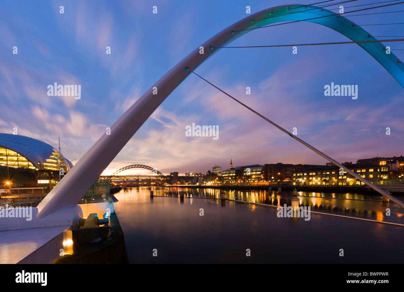 Newcastle Gateshead Millennium Bridge Stock Photo - Alamy