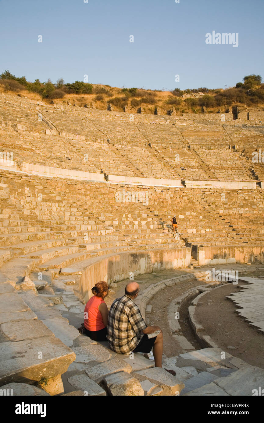 Selcuk turkey tourists sightseeing ancient hi-res stock photography and ...