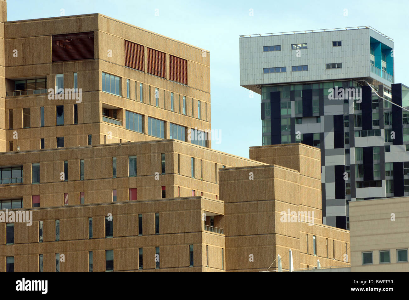 Modern office blocks hi-res stock photography and images - Alamy