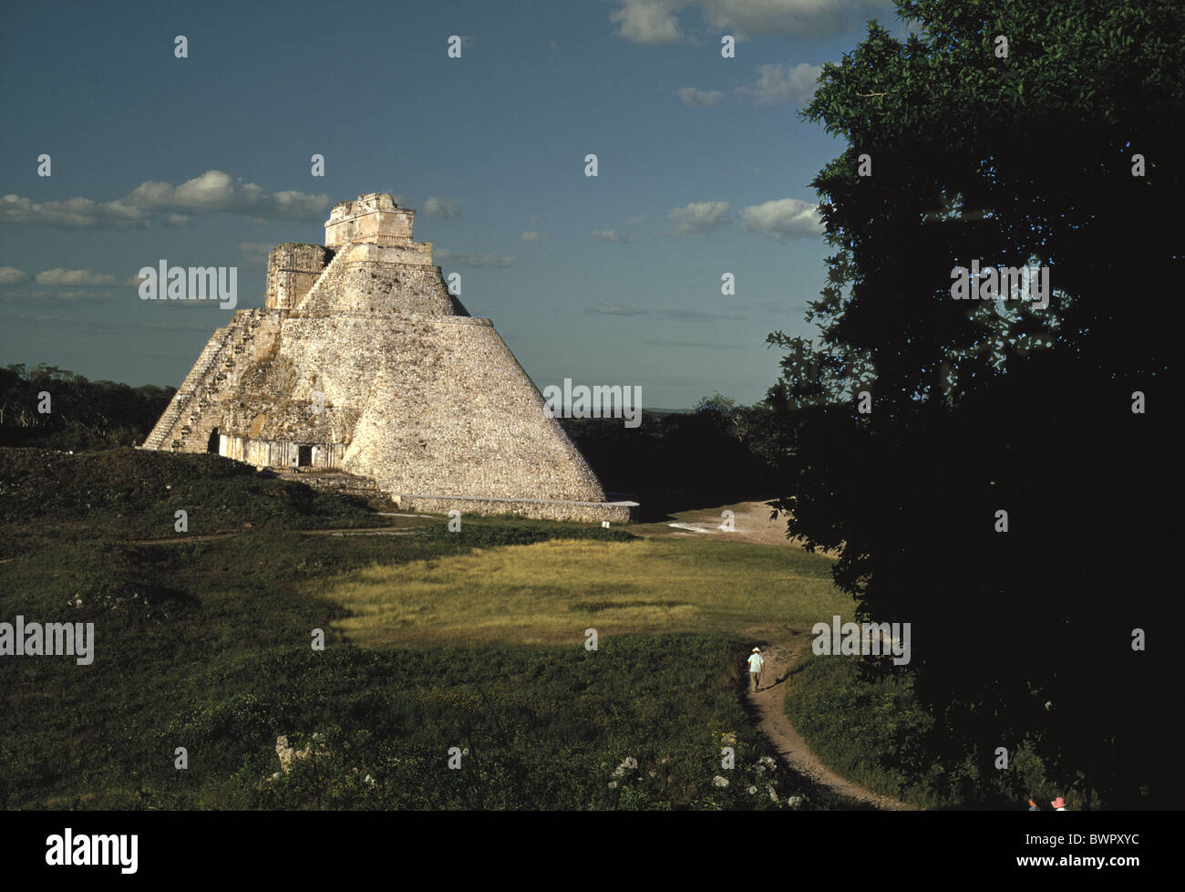 Pyramid of the Magician, Mayan Ruins of Uxmal Stock Photo - Alamy