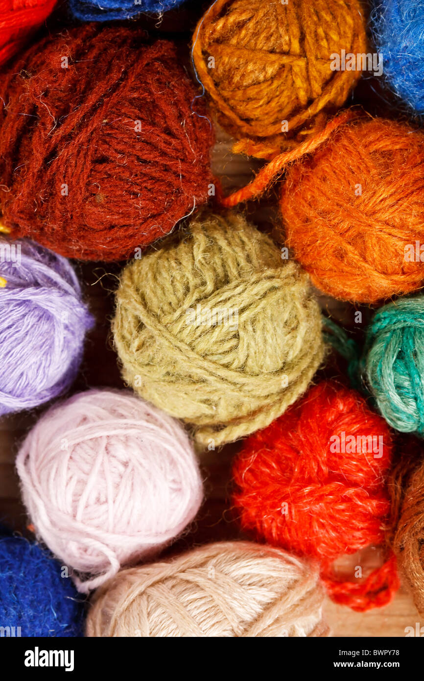 Tangled ball of wool hi-res stock photography and images - Alamy