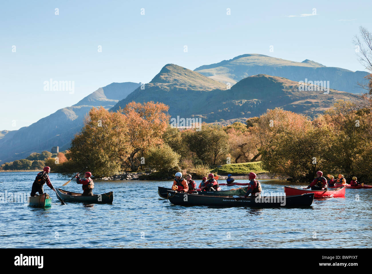 Llyn padarn lake snowdonia hi-res stock photography and images - Alamy