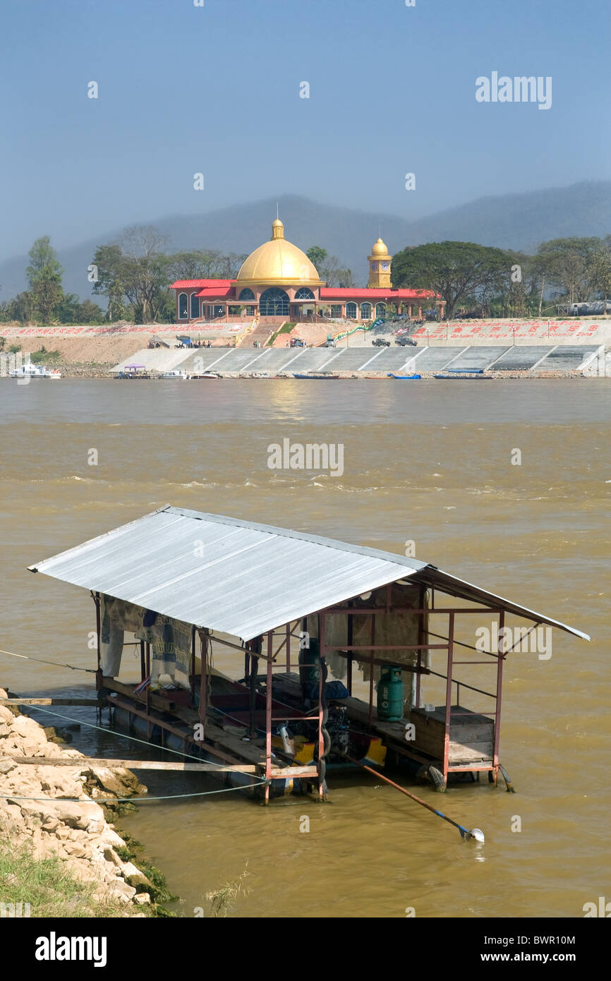 Triangle junction hi-res stock photography and images - Alamy