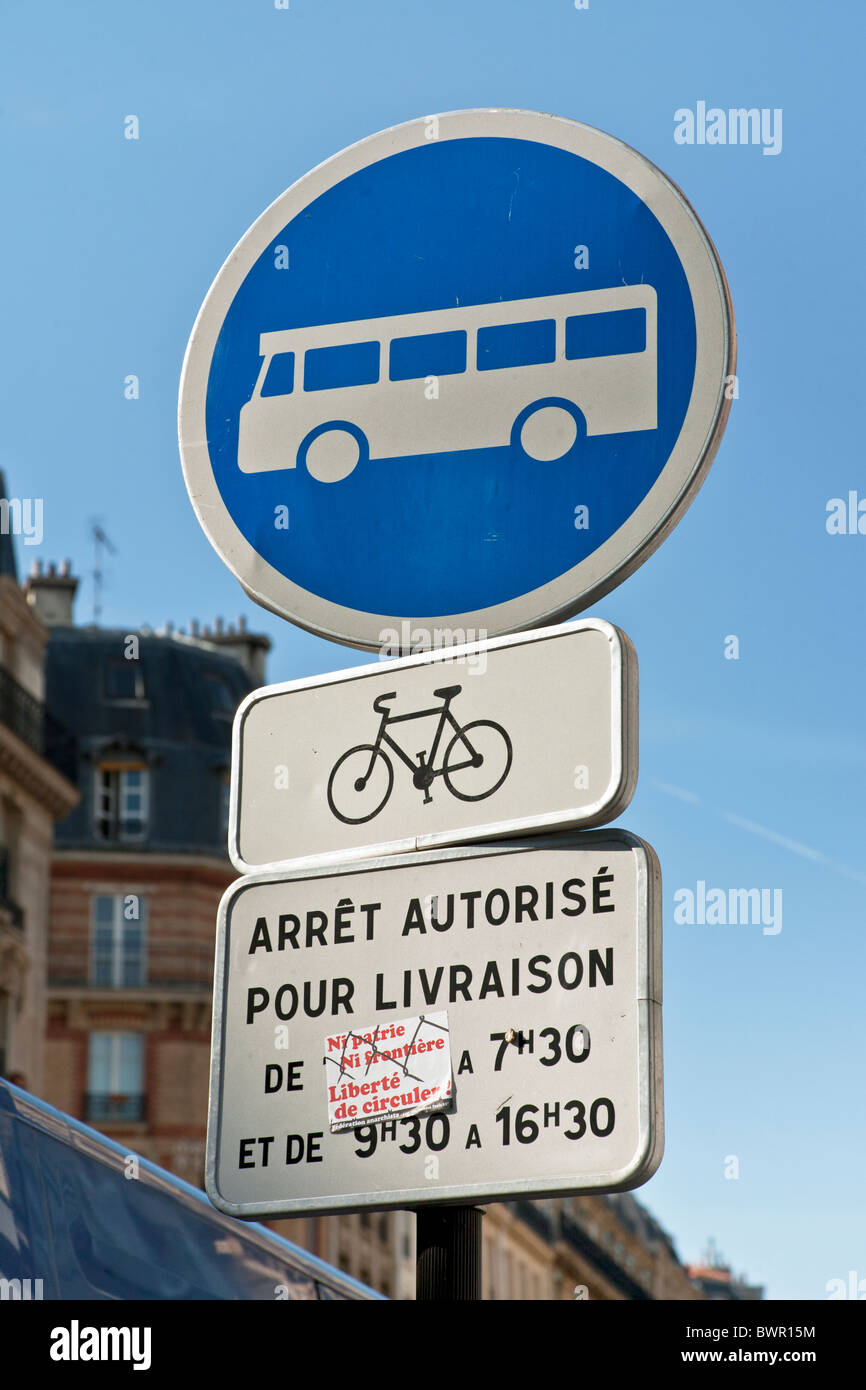 Curb signs hi-res stock photography and images - Alamy